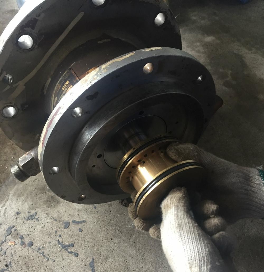 500m3 / H Oxygen Parts Cryogenic Turbo Expander 1 Mpa Booster Outlet ...